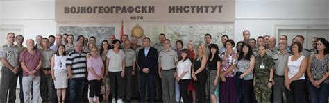 Министар Вулин обишао Војногеографски институт Министарство одбране Републике Србије