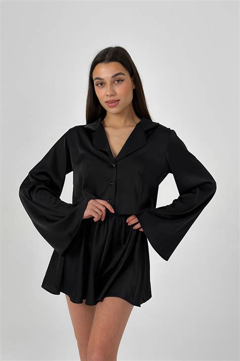 Піжама з шовку з сорочкою та шортами купити у Kari Shop за чудовою ціною