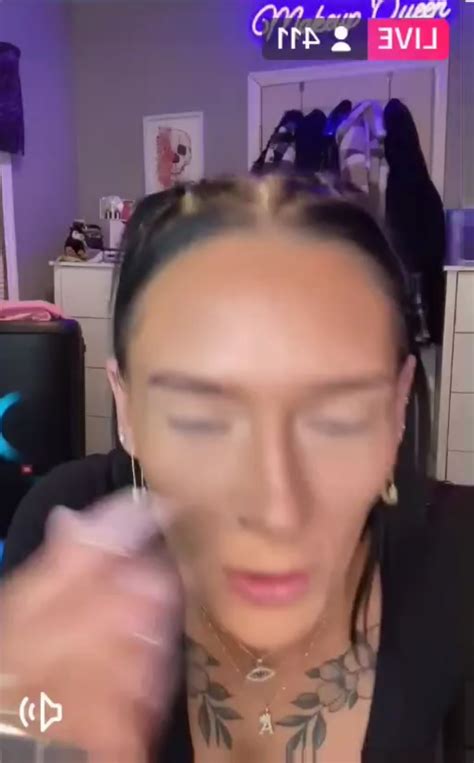 Part 1 Heres Her Brow And Liner Tutorials 😂😂 R Exposemakeupqueenn30