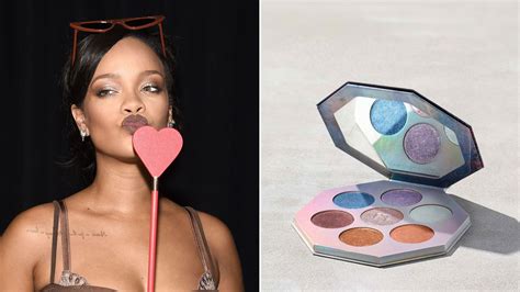 Rihanna Is Signing 20 Fenty Beauty Killawatt Freestyle Highlighter