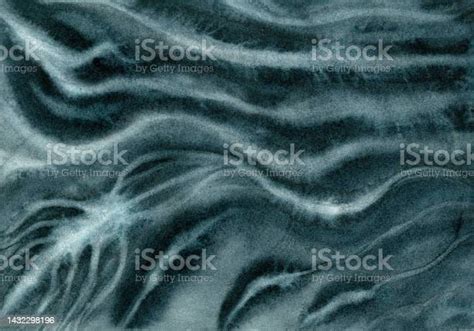 추상 회색 손으로 그린 수채화 가로 배경에는 반점 스플래시 줄무늬 파도 그라디언트 색조가 변경된 동일한 색상의 모양이 있습니다 0명에 대한 스톡 벡터 아트 및 기타 이미지