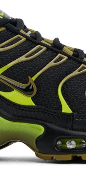 Nike Black Green Air Max Plus Sneakers