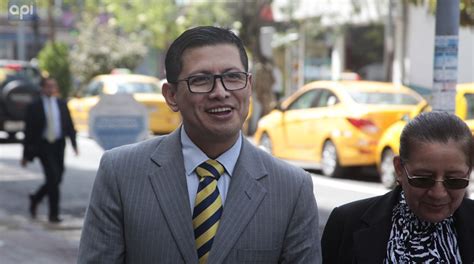 fabián salazar nuevo fiscal subrogante la república ec