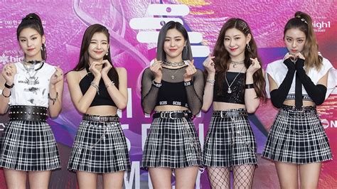 Discover ITZY S Members Get To Know The Five Talented Stars