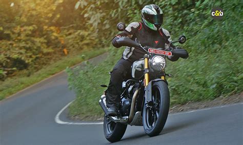 Triumph Scrambler 400 X Review Making Scramblin Fun Again