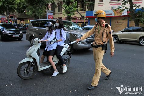 Ki M Tra H C Sinh Vi Ph M Giao Th Ng B M Giao Xe D Y L I