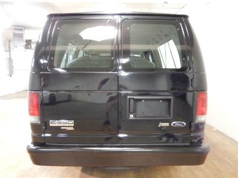 2013 Ford Econoline E350 Extended 15 Passenger Van