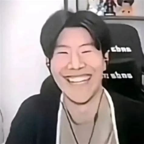 国际赛事 这kiin笑的跟马头似的 Nga玩家社区