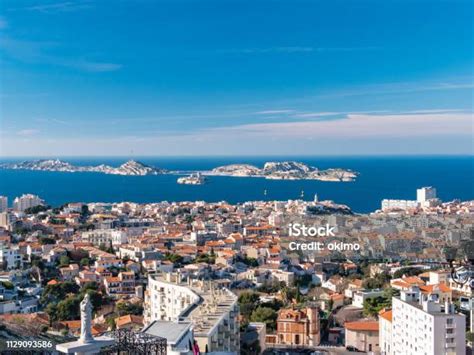 마 르 세 이유 프로방스 프랑스에서 가장 인기 있는 휴가 여행지 중의 중심에 있다 목가적인 목가적인 풍경 아름 다운 해안선 쉽게 도달 하 고 당일 여행에 이상적입니다