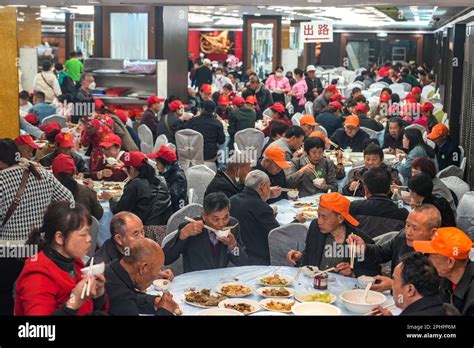 Dozens Of Mainland Tourists Have Meals In Foo Yuen Chinese Restaurant One Of The Venues