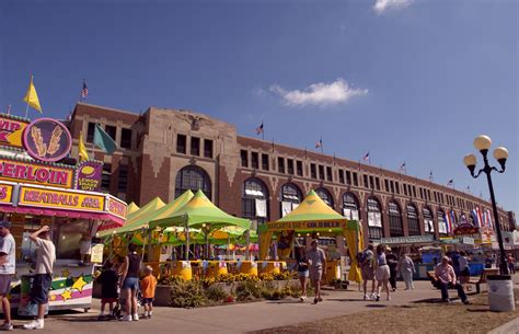Minnesota And Iowa State Fairs Announce New Food For 2023