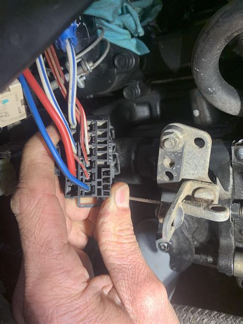 How Do I Take This Pin Out Of Fuse Block R MechanicAdvice