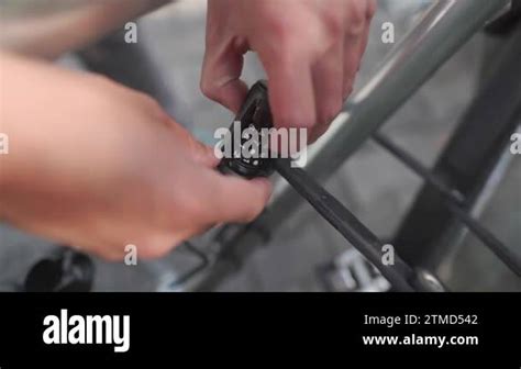 Unlocking Locked Bicycle Stock Videos And Footage Hd And 4k Video Clips Alamy