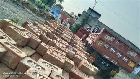 Vr Rectangular Red First Class Bricks Size 8x4 At Rs 7500 In Indore