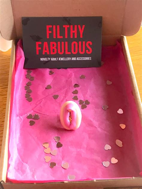 Naughty Vagina Badge Polymer Clay Vulva Badge With Golf Leaf Hen Party Gift Gift For Friend