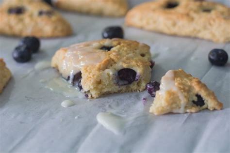 Blueberry Scones With Vanilla Glaze Maya Kitchenette