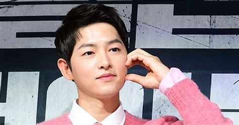 송중기 아빠 됐다…“♥케이티 고향 로마에서 득남” 전문 [공식]