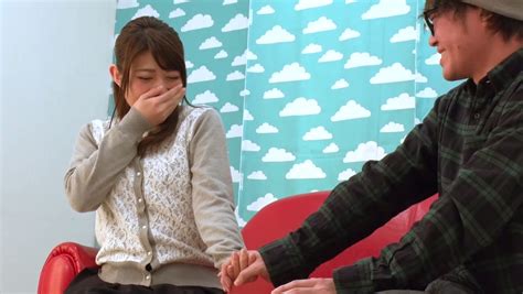 童貞くんのセックスの練習相手になっていただけませんか！？」 街中で声を掛けた綺麗で心優しいolさんが 208142 人気av女優観察日記 無料アダルト動画大全集