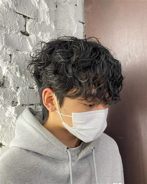 🦔도치펌 창시자남자펌 No1사엘 성수동 에리어헤어 남자히피펌쉐도우펌스핀스왈로펌호일펌스페인컬남자펌 시그니처 루즈히피펌 옆모습만 예쁜펌 제