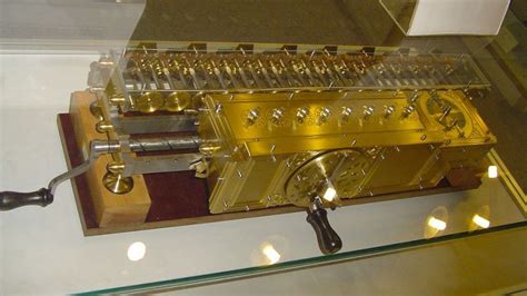 Gottfried Leibniz Calculator