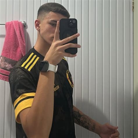 Artur Petry Artur Petry Threads Say More Artur Petry Artur Petry Threads Say More