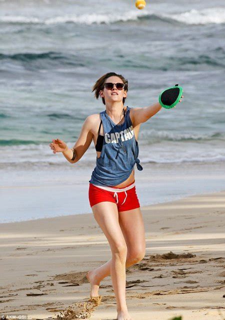 Girls In Short Shorts Girls In Yoga Shorts And Tight Shorts