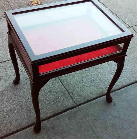 UHURU FURNITURE COLLECTIBLES SOLD Display Case End Table 50