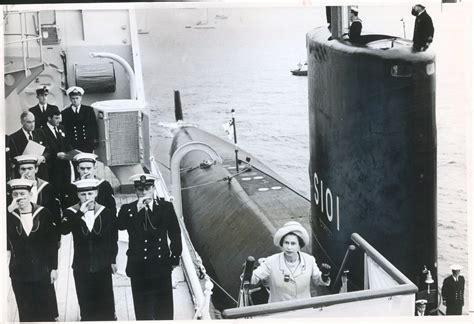 Her Majesty Queen Elizabeth Ii Visiting Royal Navys First Nuclear