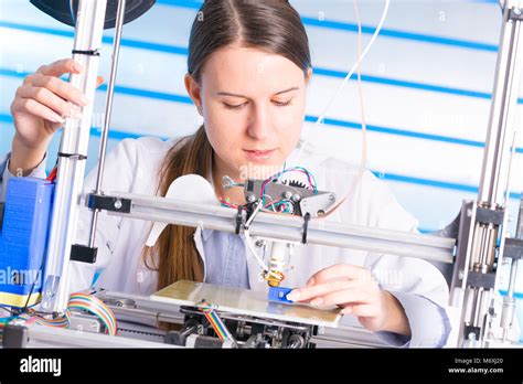 Lab Automation Technology Hi Res Stock Photography And Images Alamy