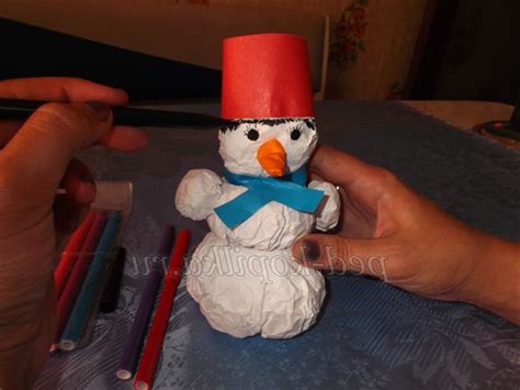 Як зробити сніговика з паперу своїми руками