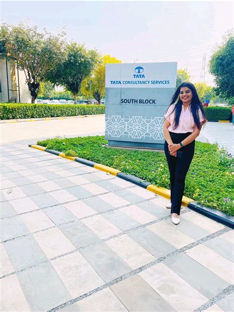 Parul Gupta On Linkedin Tcs Firstday