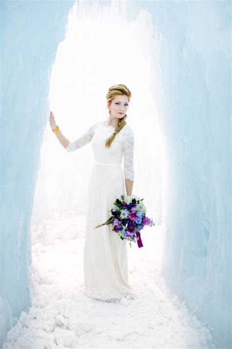 Disneys Frozen Wedding Ideas