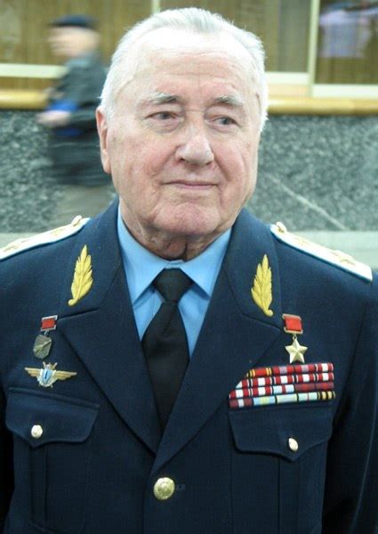 文件 Ivan Ivanovich Pstyga  阅兵百科