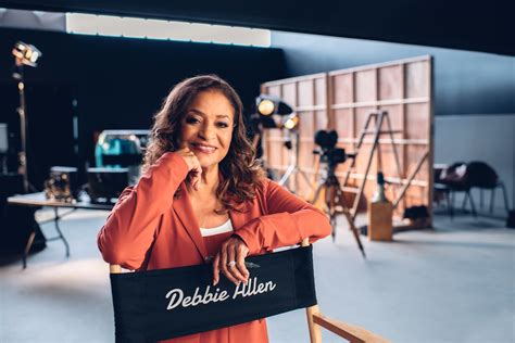 Debbie Allen Biography Age Sister Net Worth Daughter