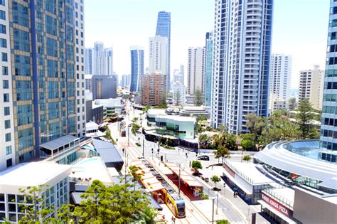 공중 보기 G 링크 트램 서 퍼스 파라다이스 골드 코스트 퀸즐랜드 오스트레일리아 철도에 대한 스톡 사진 및 기타 이미지 철도