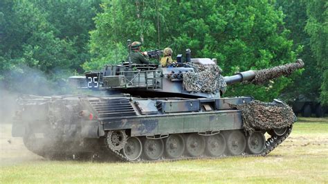 Felvételen Az Első Leopard 1 Es Veszteség Csúnyán Elintézték Az Oroszok A Legendás Német