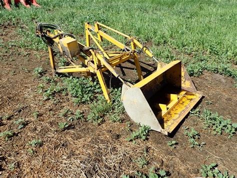 Kwik Way Model L Self Leveling Loader For Garden Tractors Other Bigiron