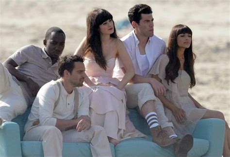 Pin By Sofie Karlsson On New Girl ♥ New Girl New Girl Cast Gorgeous