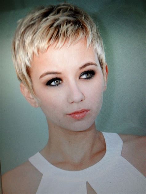 30 Stylish Short Pixie Haircuts For Women Pop Haircuts
