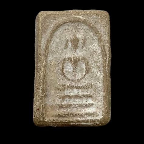 สมเด็จคะแนน หลวงพ่อกวย วัดโฆสิตาราม พิมพ์หูบายศรี เนื้อผงน้ำมัน สวยเดิม 1697 ร้านพระแท้ พระ