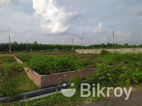 5 Katha Plot Near Moyes Uddin Chattar Sec16 R402 Purbachal Bikroy
