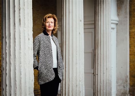 julia peyton jones to leave london s serpentine gallery