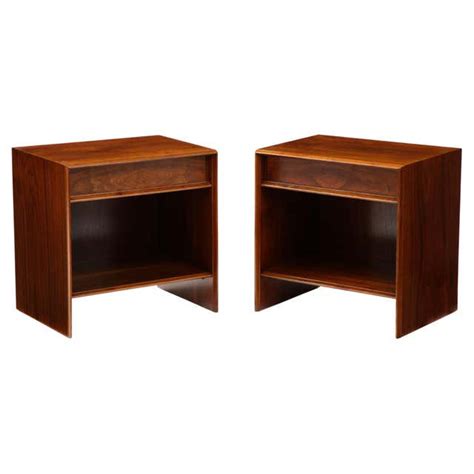 Th Robsjohn Gibbings For Widdicomb 6 Drawer Walnut Dresser For Sale At 1stdibs