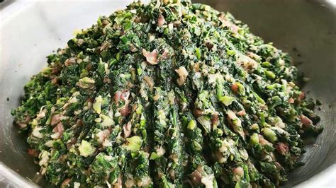 难怪饭店荠菜饺子馅那么好吃诀窍教你不干不柴鲜香美味 美食 菜谱 好看视频