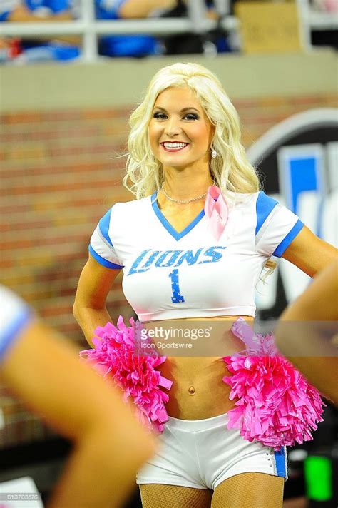 Detroit Lions Cheerleaders During The Game On Sunday Afternoon Ford