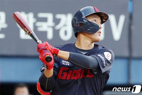 롯데 노진혁 산뜻한 출발 네이트 스포츠