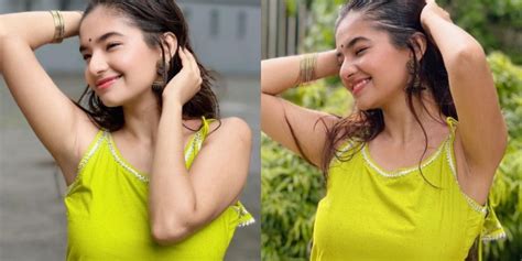 Anushka Sen Loves Mumbai Rains Enjoys Getting Wet In Green Ethnic