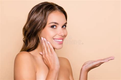 Photo Of Young Beautiful Smiling Woman With No Clothes Advertising Skin