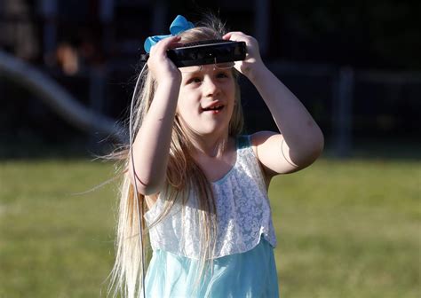 Electronic Glasses Allow Legally Blind Girl To See At Her First Easter