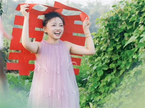 婚礼跟拍客片一个爱笑的新娘 摄影师阿霜 站酷ZCOOL